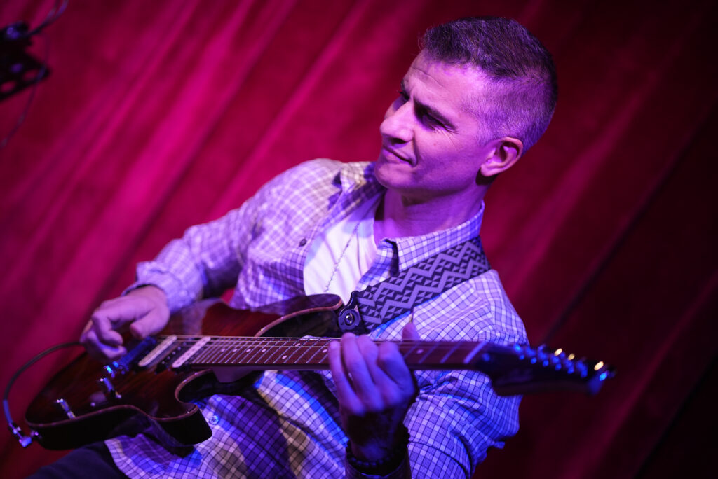 HIRE Nuno Monteiro BAND NEAR ME | LIVE BANDS DJs & ENTERTAINERS | BEYER ...